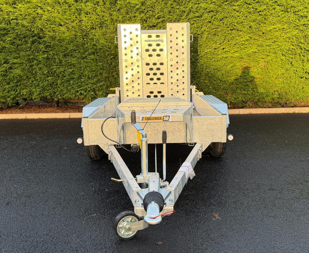 Indespension 9' x 4' Challenger 50 Beavertail Trailer - 2700kg ...