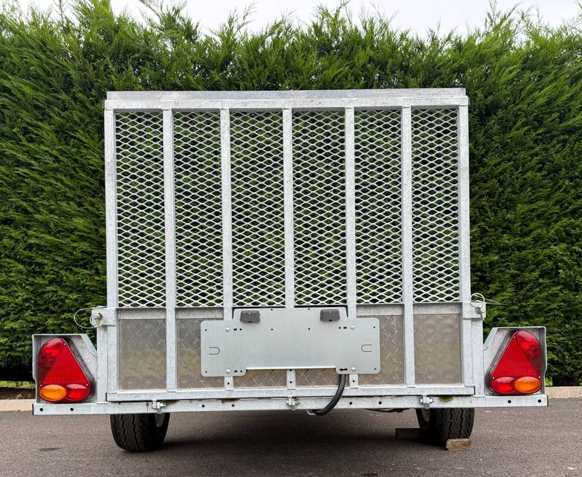 Indespension Unbraked 8' X 4' Single Axle Trailer (Ramptail) | Indespension